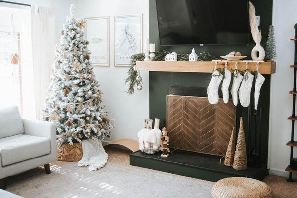 7 Foot Prince Flock Artificial Christmas Tree 400 LED Lights